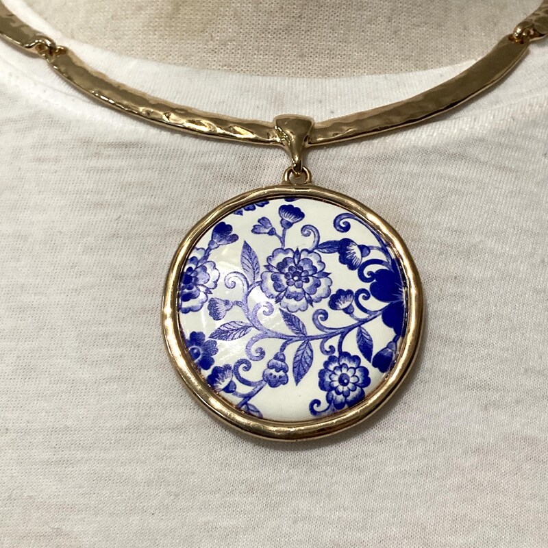 Delft Blue Necklace - Etsy