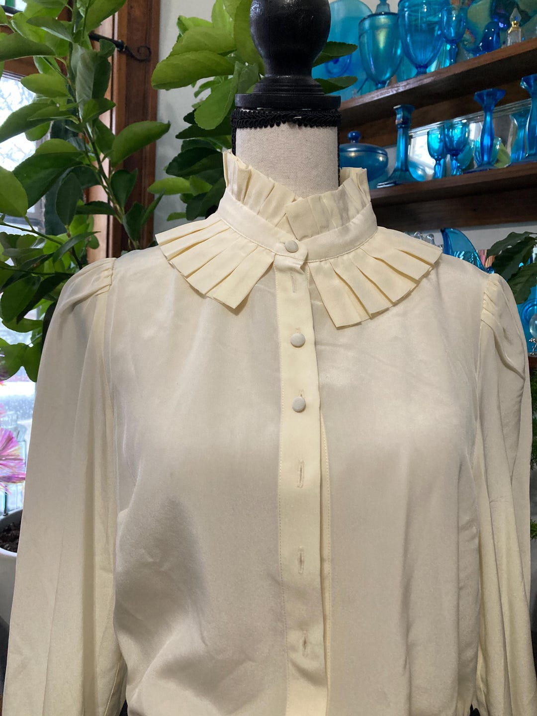 Victorian Style Silk Blouse: Pleated Collar, Size 6, Pleated Cuffs ...