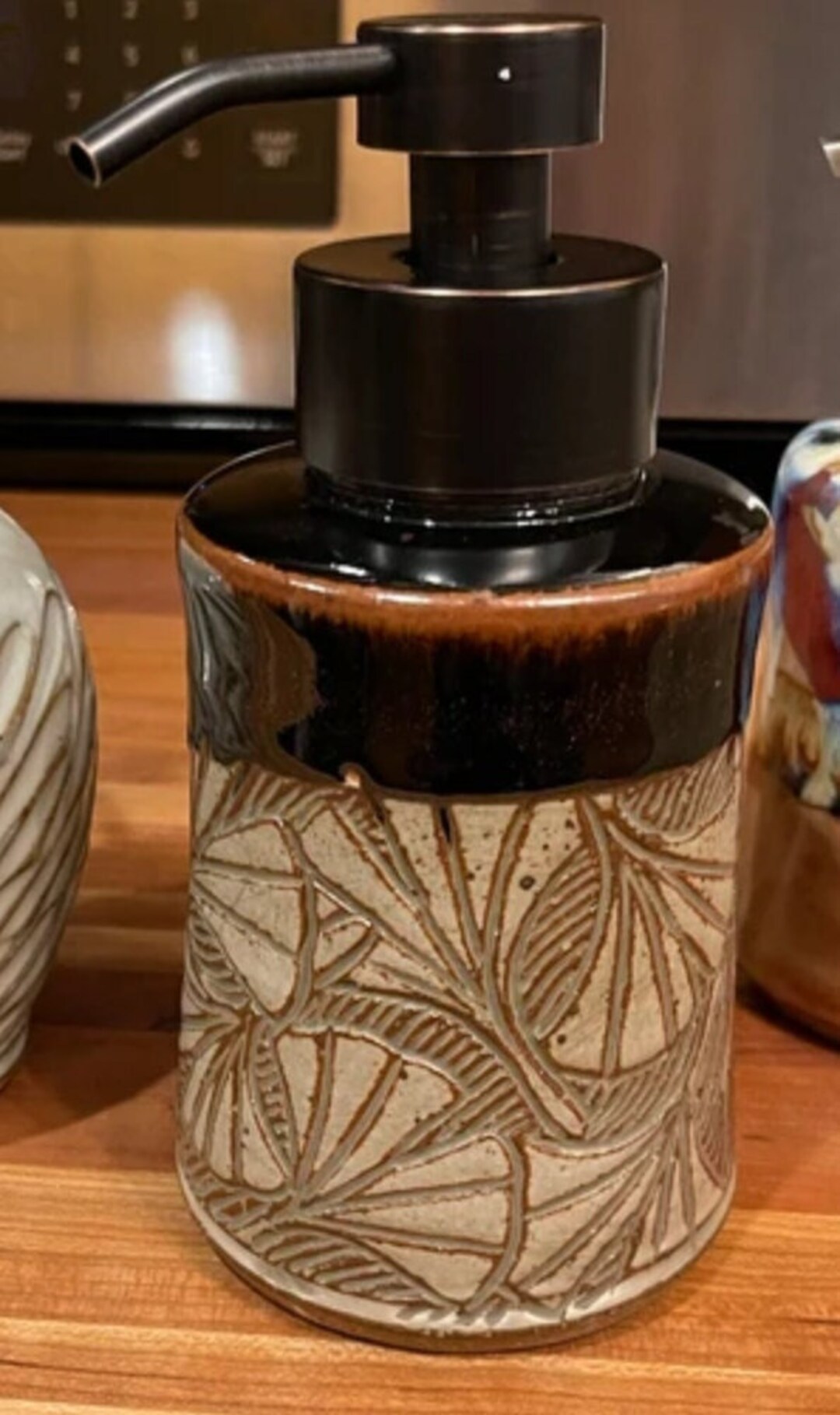 Liquid Soap / Lotion Dispenser, Ginkgo Leaf Design With Black Brown and ...