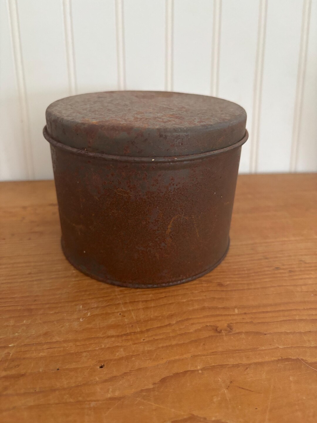 Vintage Rusty Tin Box - Etsy
