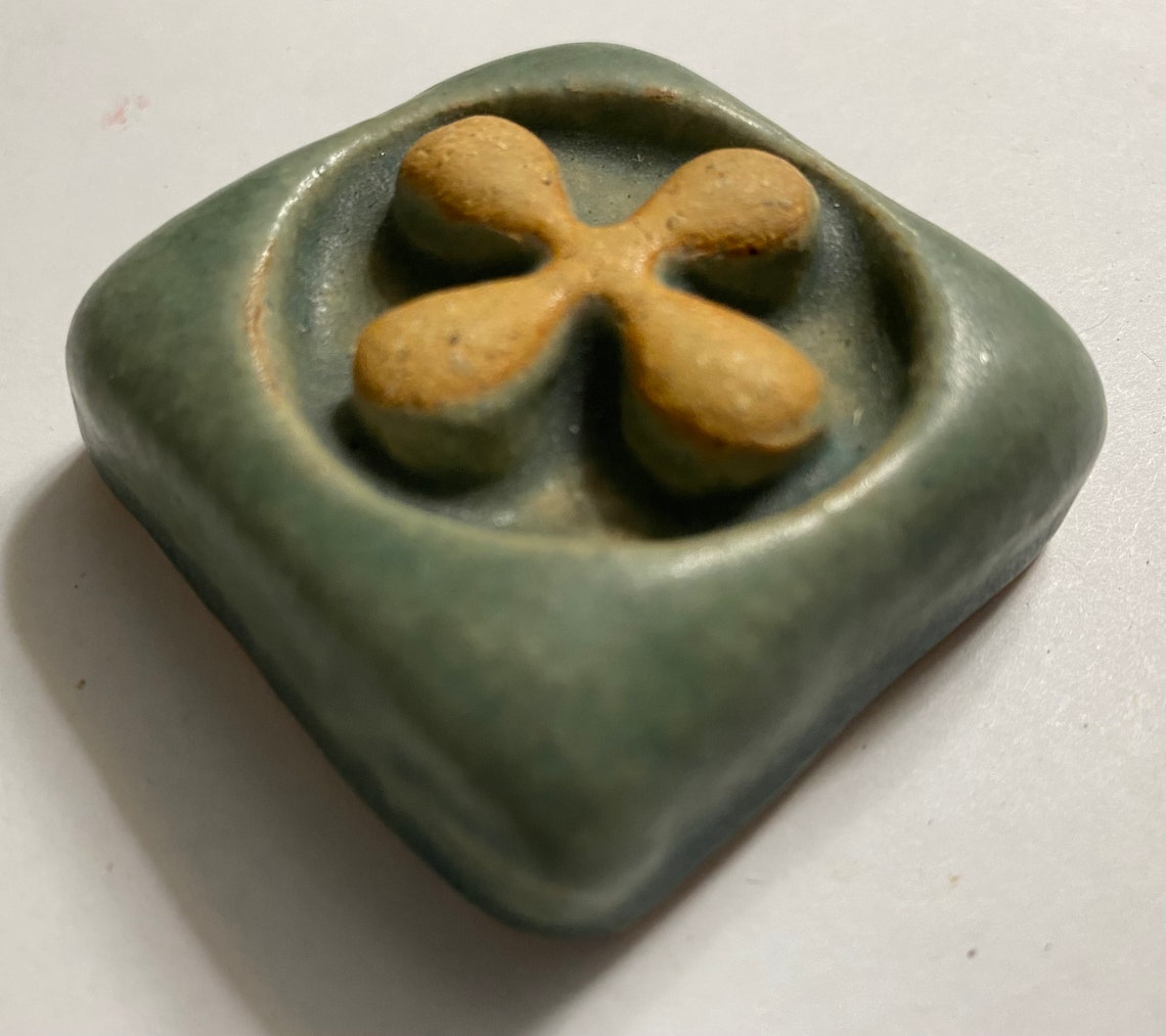 Clover Cross 2x2 Tile - Etsy