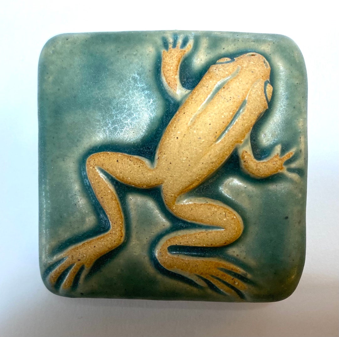 Creeping Frog 3x3 Tile - Etsy