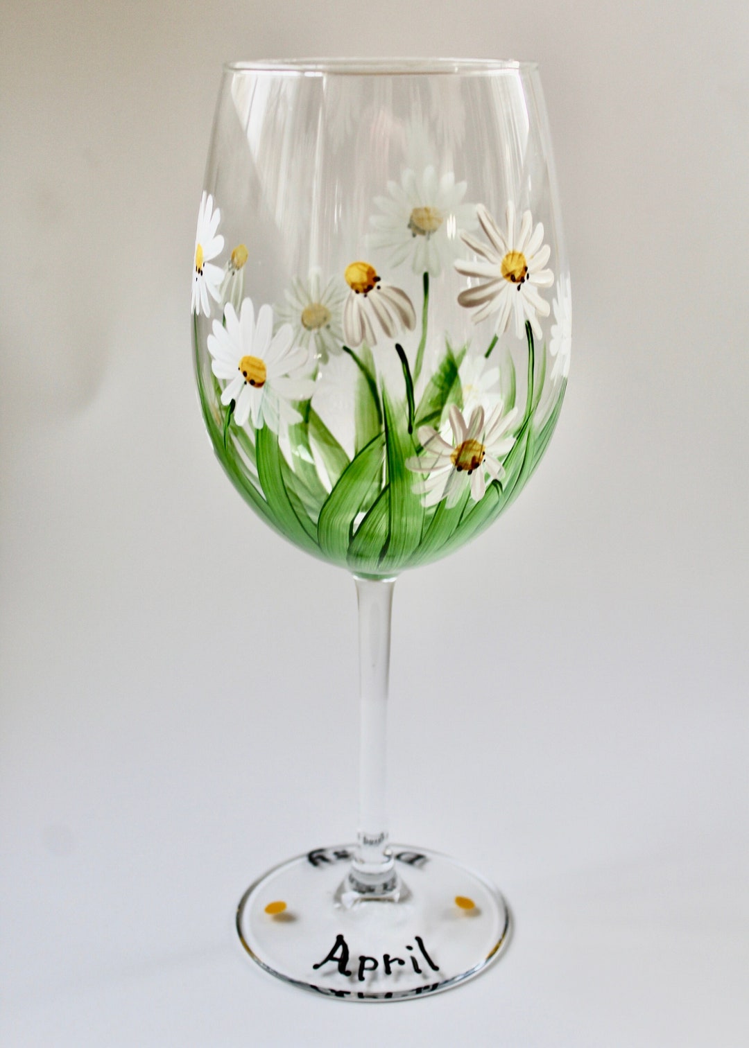 April Birthday Gift- Wine Glass With Painted Daisies - Birth Month ...