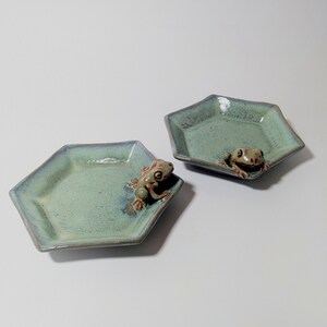 Green Frog Soap Dish, Ceramic Frog Figurine, Pottery With Frogs ...