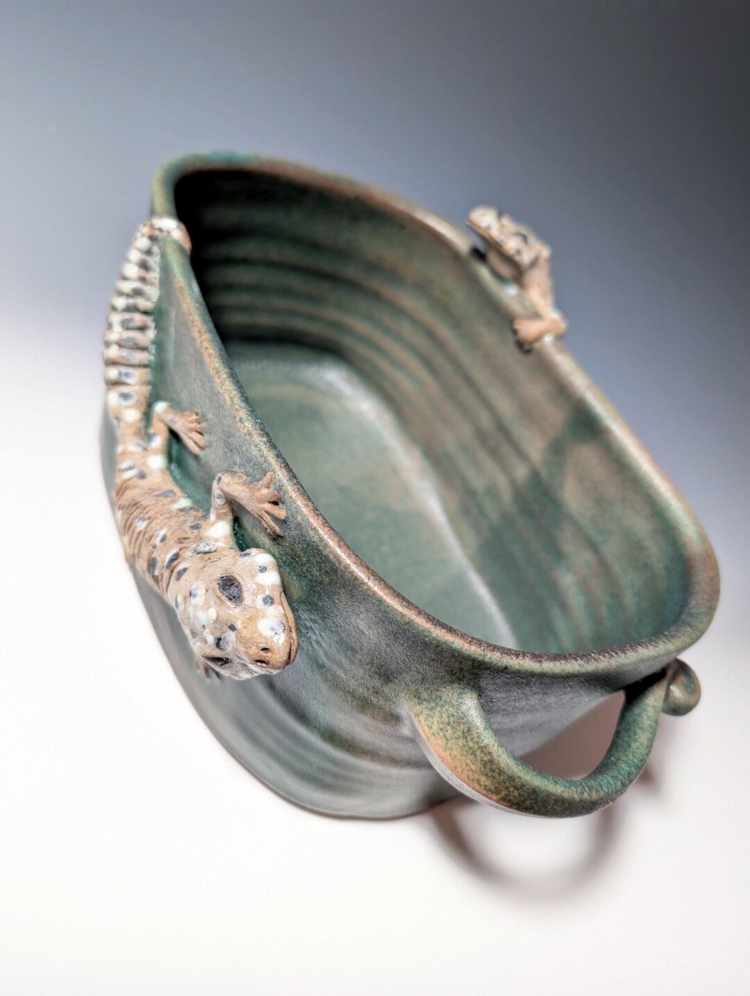 Green Casserole Woodfired With Gecko, Gecko Figurine, Lizard Figurine ...