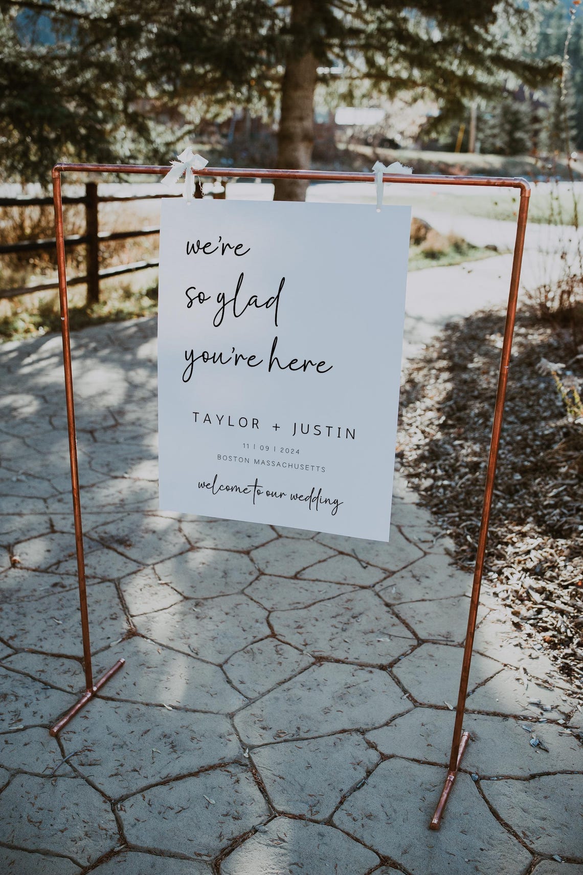 We're so Glad You're Here, Minimalist Wedding Welcome Sign, Editable ...
