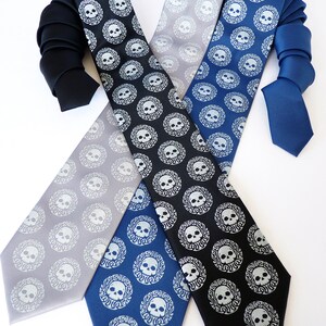 Halloween Necktie, Skull Necktie, Skeleton Tie, Skull Tie, Mens Ties ...