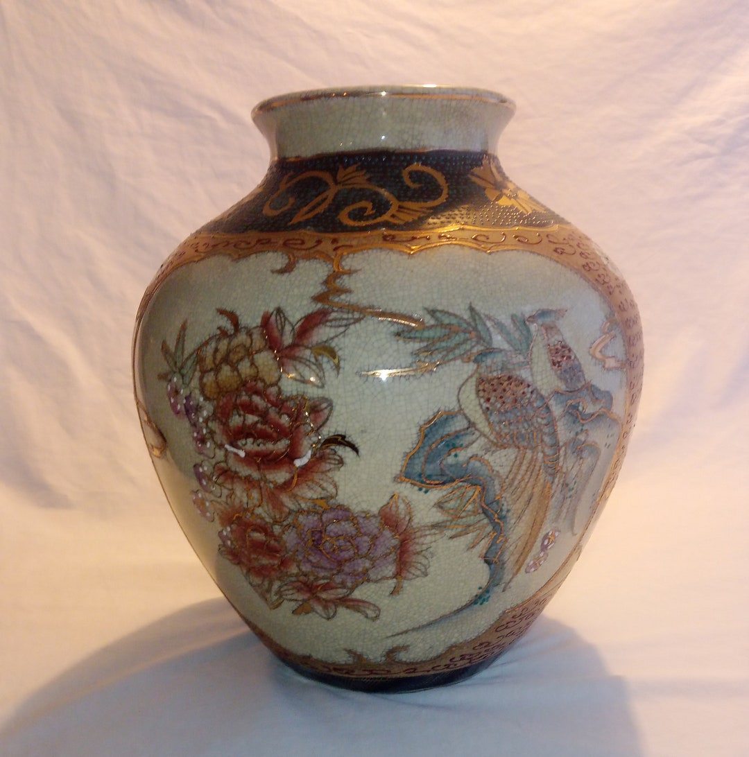 Vintage Hand Painted Royal Satsuma Asian Vase - Etsy