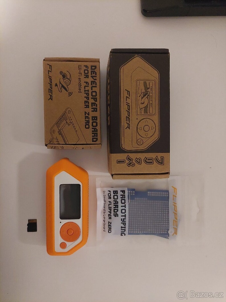 Flipper Zero Original Device With 32gb Sd Card and Wifi Board READ ...