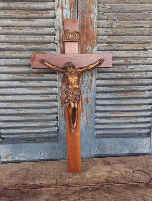 Extra Large Vintage Wooden Crucifix for Wall Mounting - Etsy