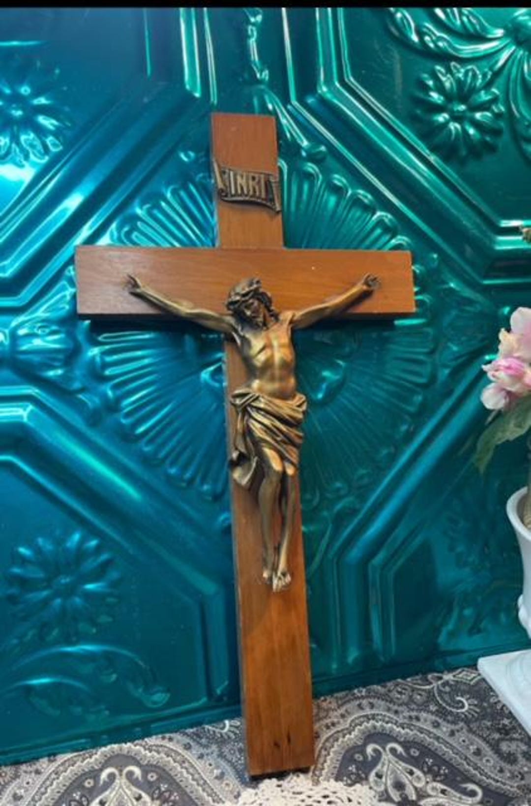 Vintage 1950’s Wood Cross With Gold Tone Corpus - Etsy
