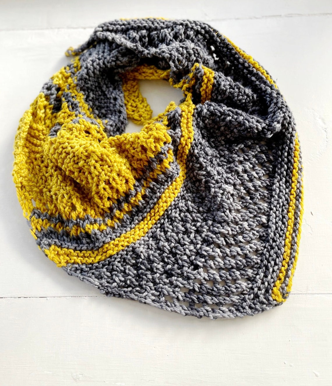 Vivid Valentine Knit Boomerang Scarf Pattern - Etsy Canada