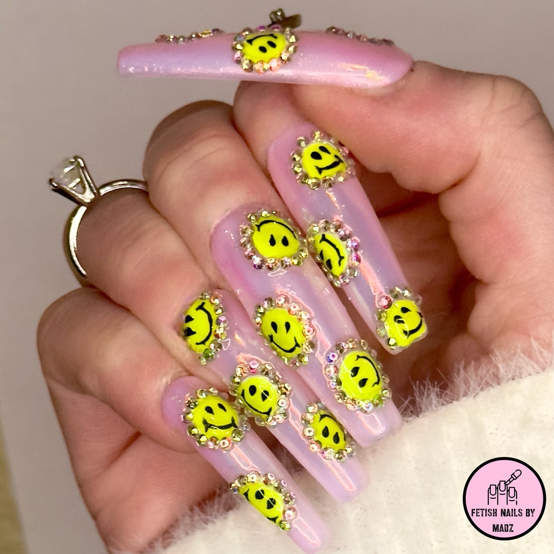 Smiley Face Nails/press on Nails/pink Nails/crystal Nails/trendy Nails ...