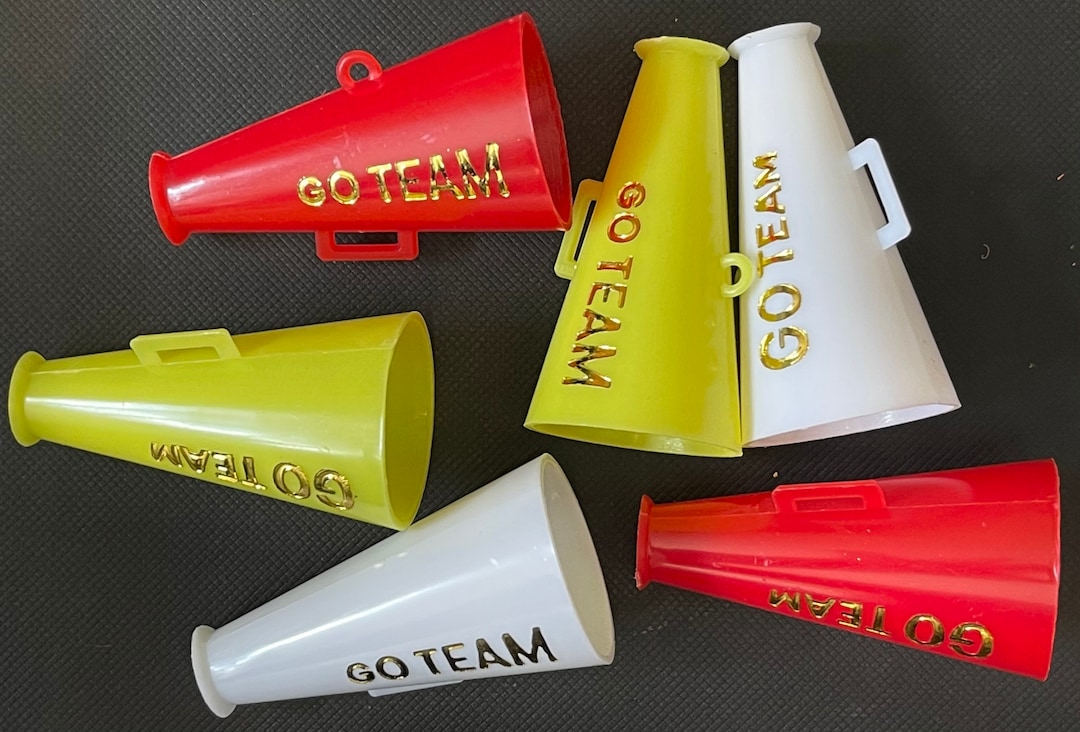 Cake Topper- Megaphones for Team Party - Etsy