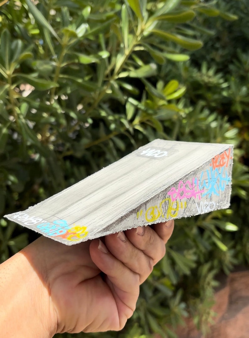 Fingerboard DIY Street Kicker - Fingerboard Obstacles, Fingerboard ...