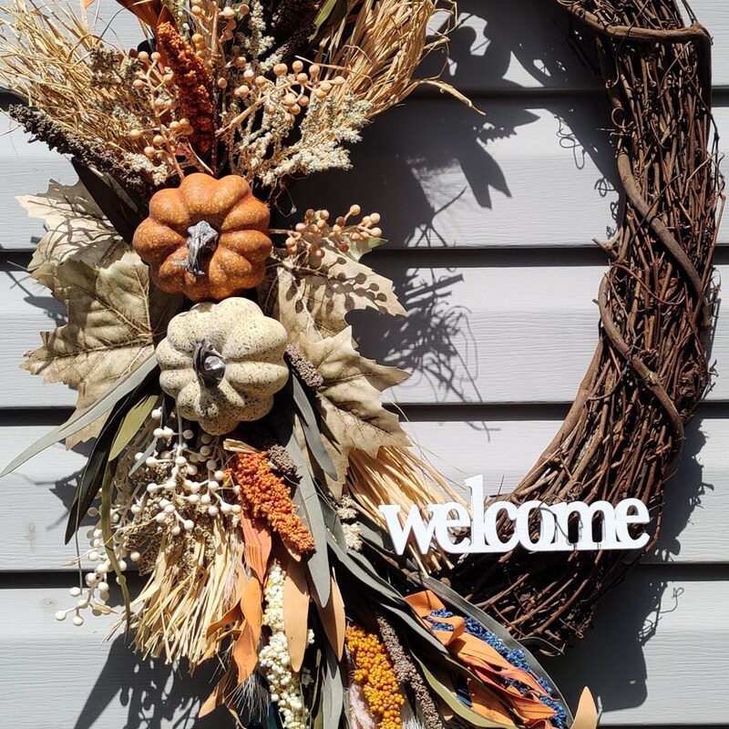 Oval Wreaths - Etsy