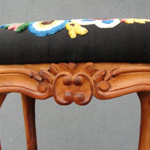 Wooden Floral Pouf Embroidered Stool Ottoman Pouf Romantic Style Wooden ...