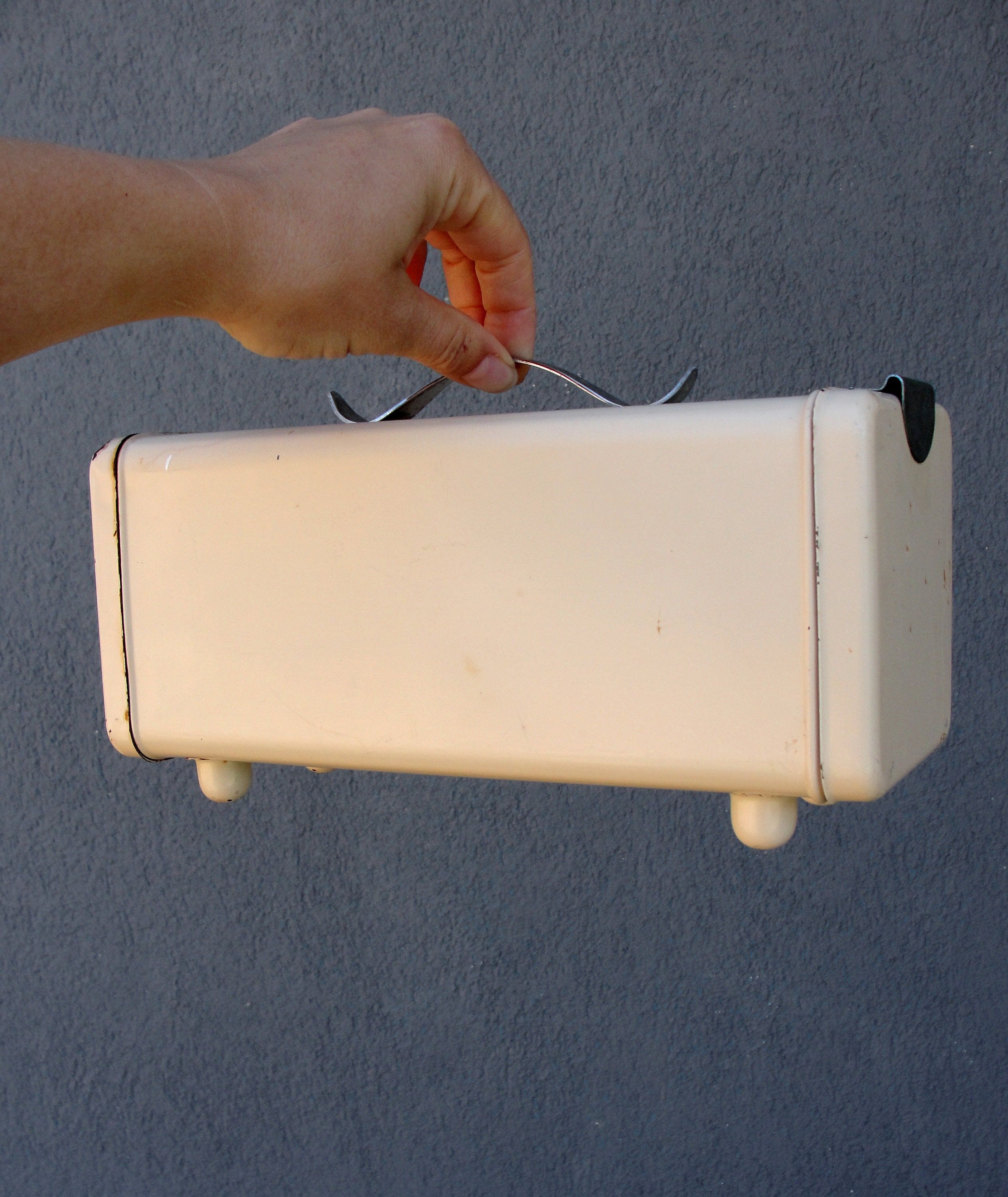 Vintage Enamelware Box, Biscuit Box, Tiffin, Vintage Enamel Ware ...