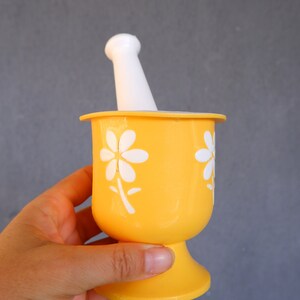 Retro Plastic Pestle and Mortar Set: 1960s Kitsch Kitchen Decor - Etsy