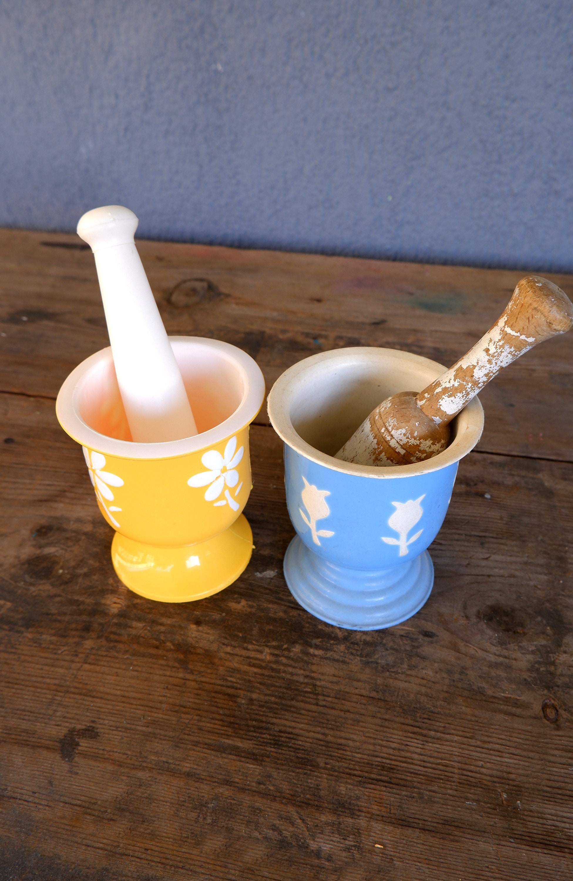 Retro Plastic Pestle and Mortar Set: 1960s Kitsch Kitchen Decor - Etsy