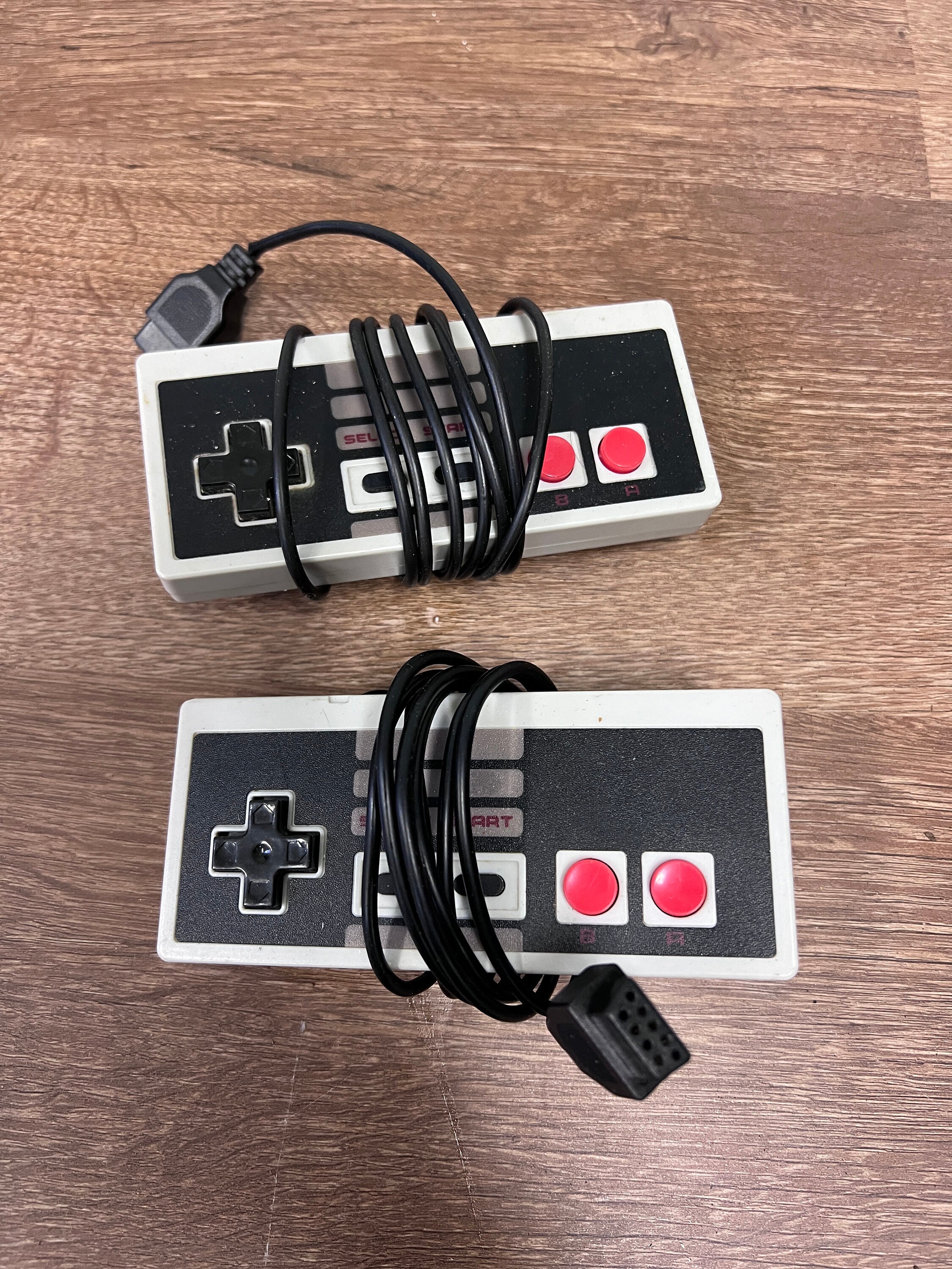 Controllers for NES-004 Original Nintendo NES Vintage Console Wired ...