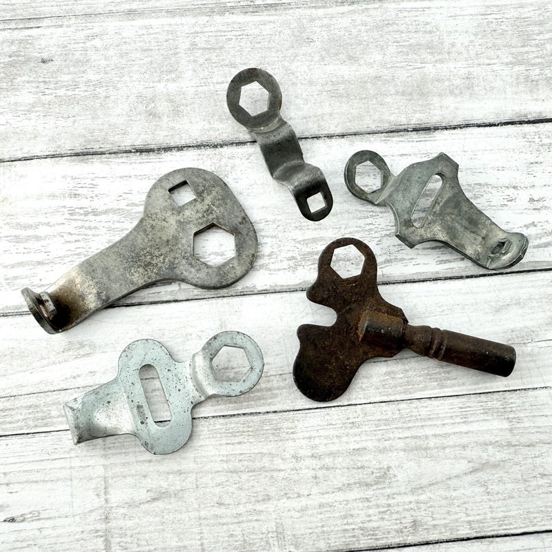 Vintage Roller Skates With a Key - Etsy