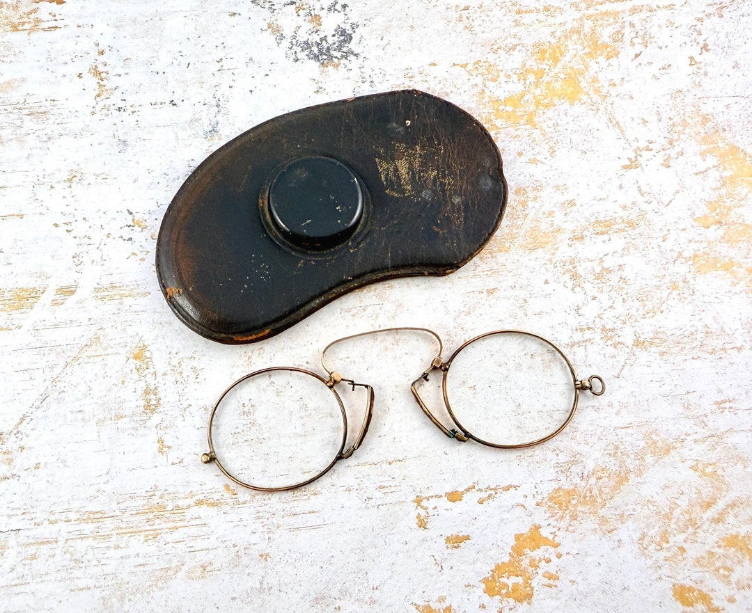 Vintage Pince Nez in Leather Case - Etsy