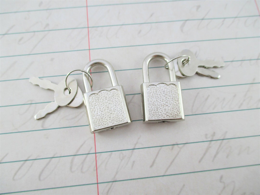 Pair of Little Vintage Locks With Keys - Etsy