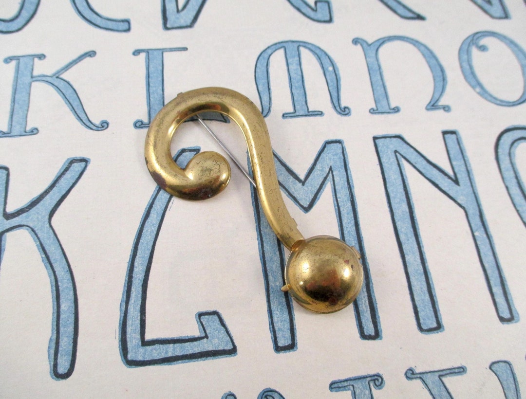 Vintage Gold Toned Question Mark Brooch With Secret Compartment ...