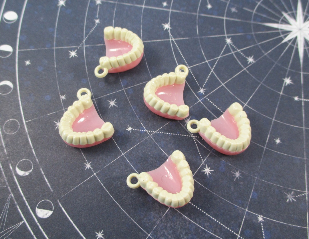 Five Little Vintage Denture / Teeth Charms - Etsy