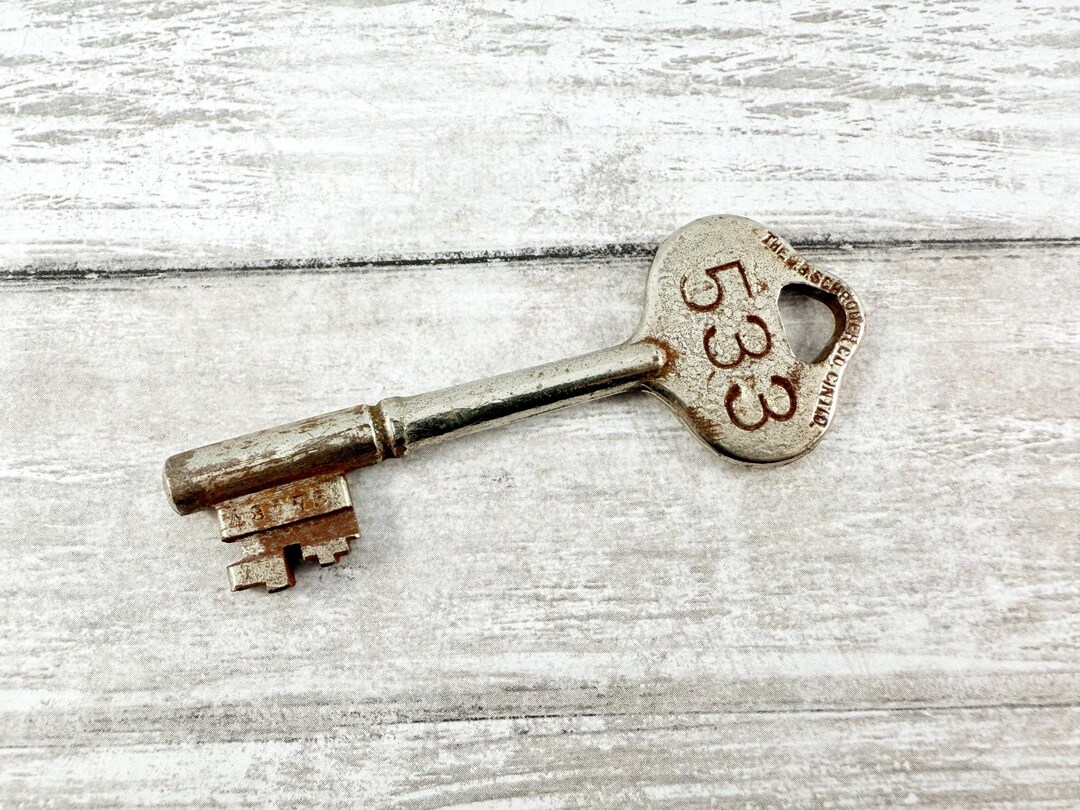 Vintage J. B. Schroder Numbered Hotel Key 533 - Etsy