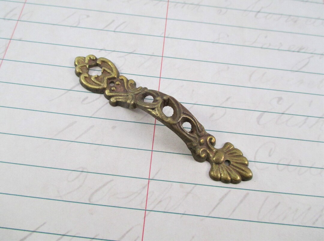 Little Vintage Brass Handle / Pull - Etsy