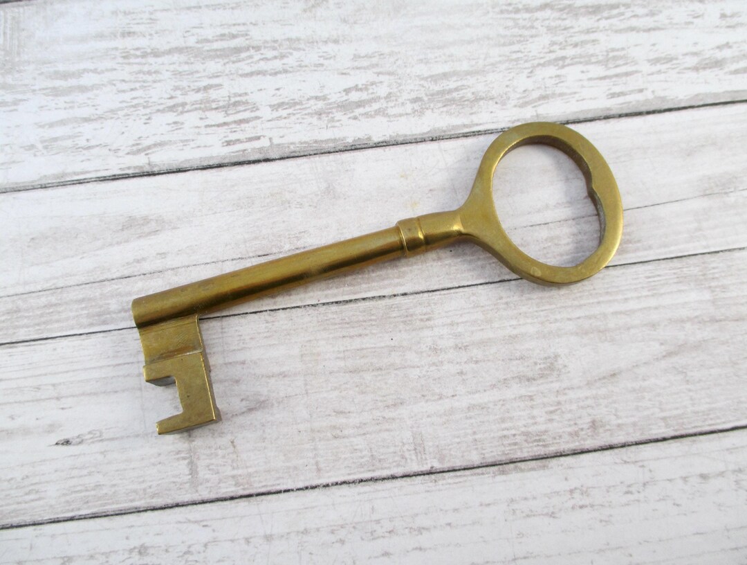 Big Vintage Brass Skeleton Key - 4 1/2 Inches - Etsy
