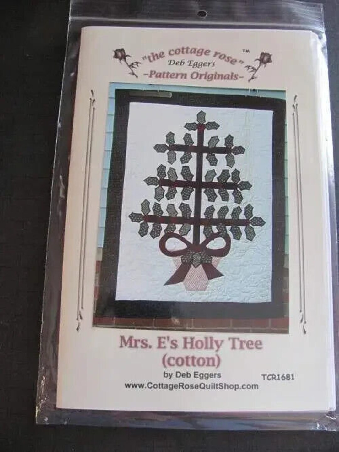 The Cottage Rose Deb Eggers Mrs. E's Holly Tree Pattern New - Etsy