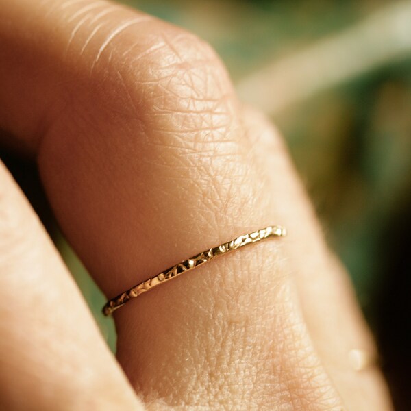Gold Pebble Ring - Etsy