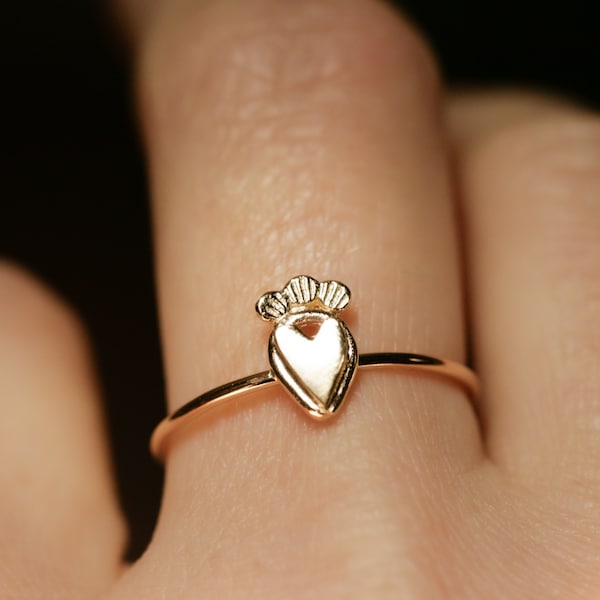 Gold Heart Ring - Etsy
