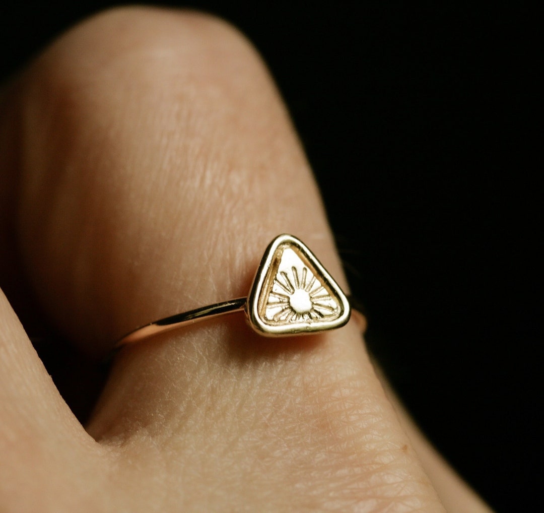 Sunrise Arrow Ring- Triangle Sun Ring- Handmade Original Celestial ...