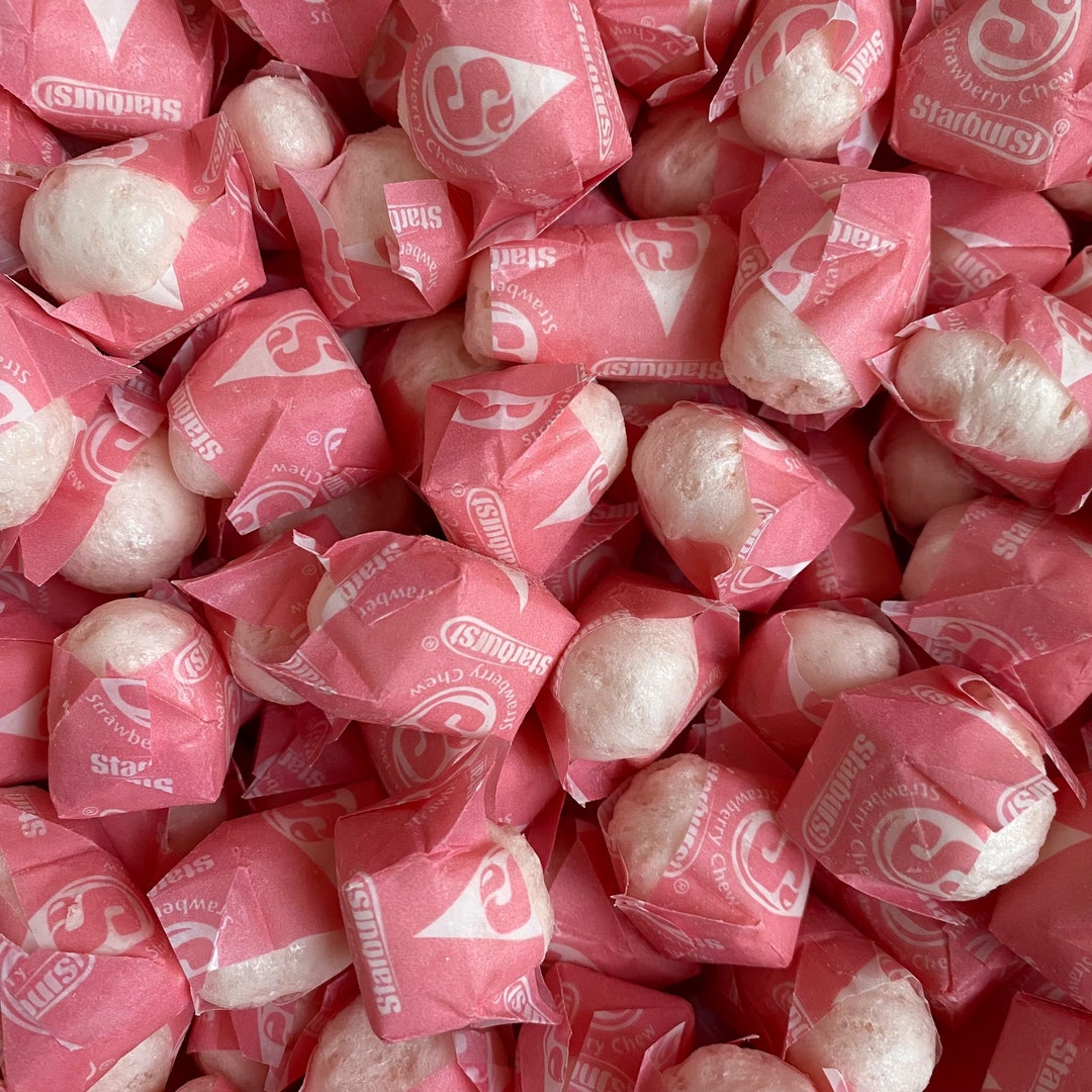 UK Freeze Dried Strawberry Square Chews Vegetarian & Halal Crunchy ...