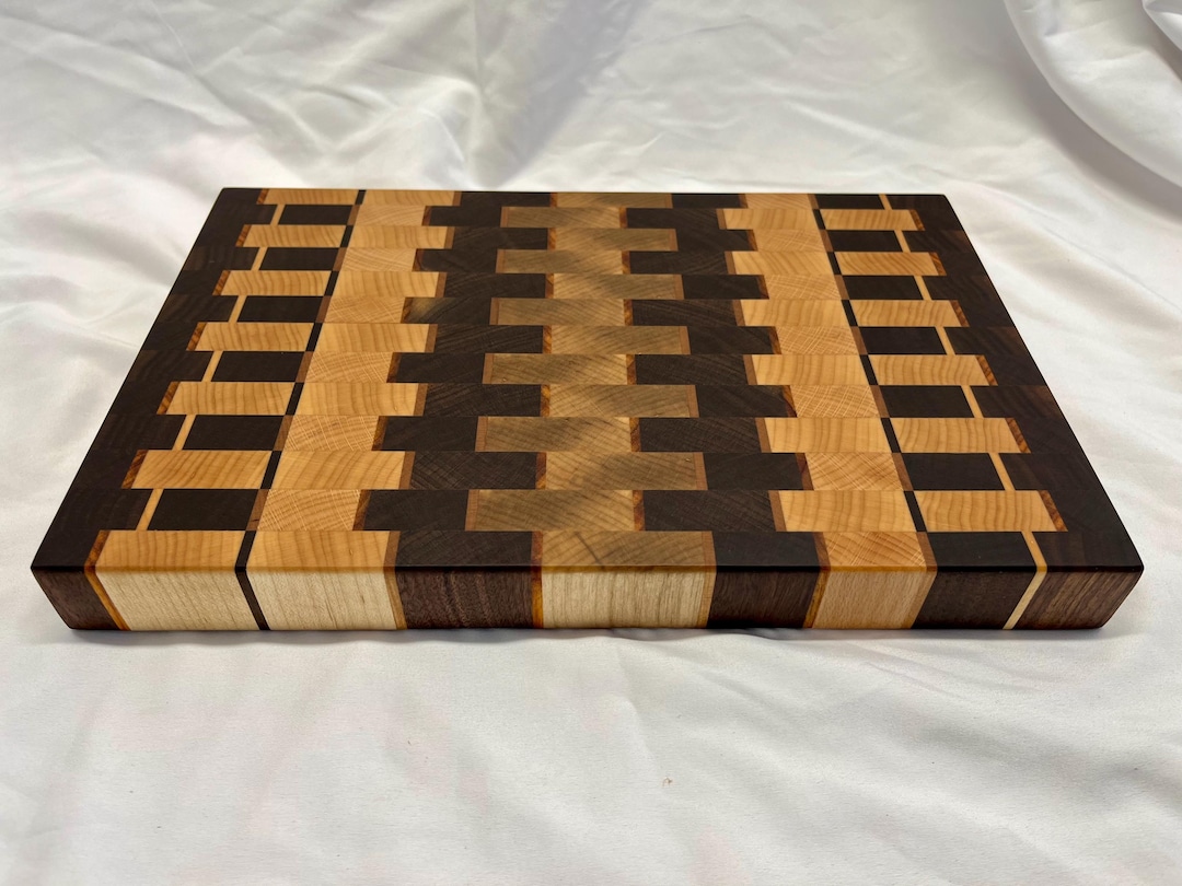 End Grain Cutting Board With Maple, Walnut & Cherry. - Etsy