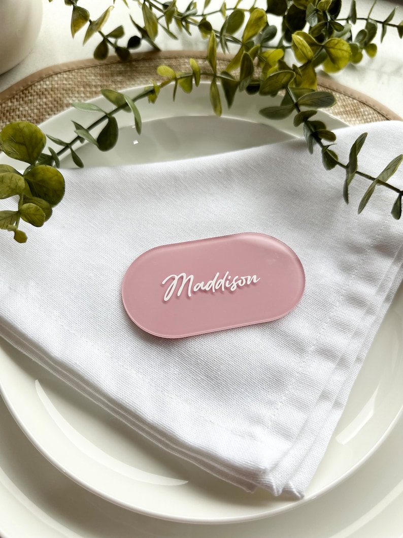 Acrylic Place Cards, Oval Name Card, Seating Arrangement, Custom Name ...