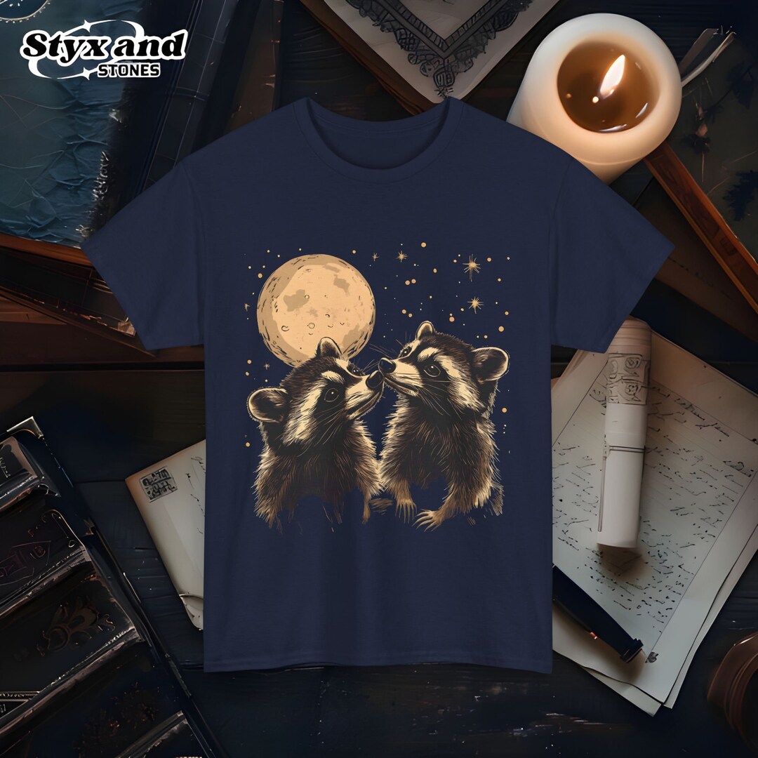 Raccoon Lovers Vintage Graphic Tshirts Retro Two Raccoons Moonlight ...