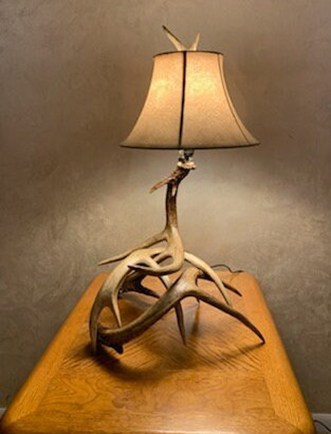 Trophy Whitetail Deer, 3 Antler Desk Lamp | Rustic Country Cabin ...