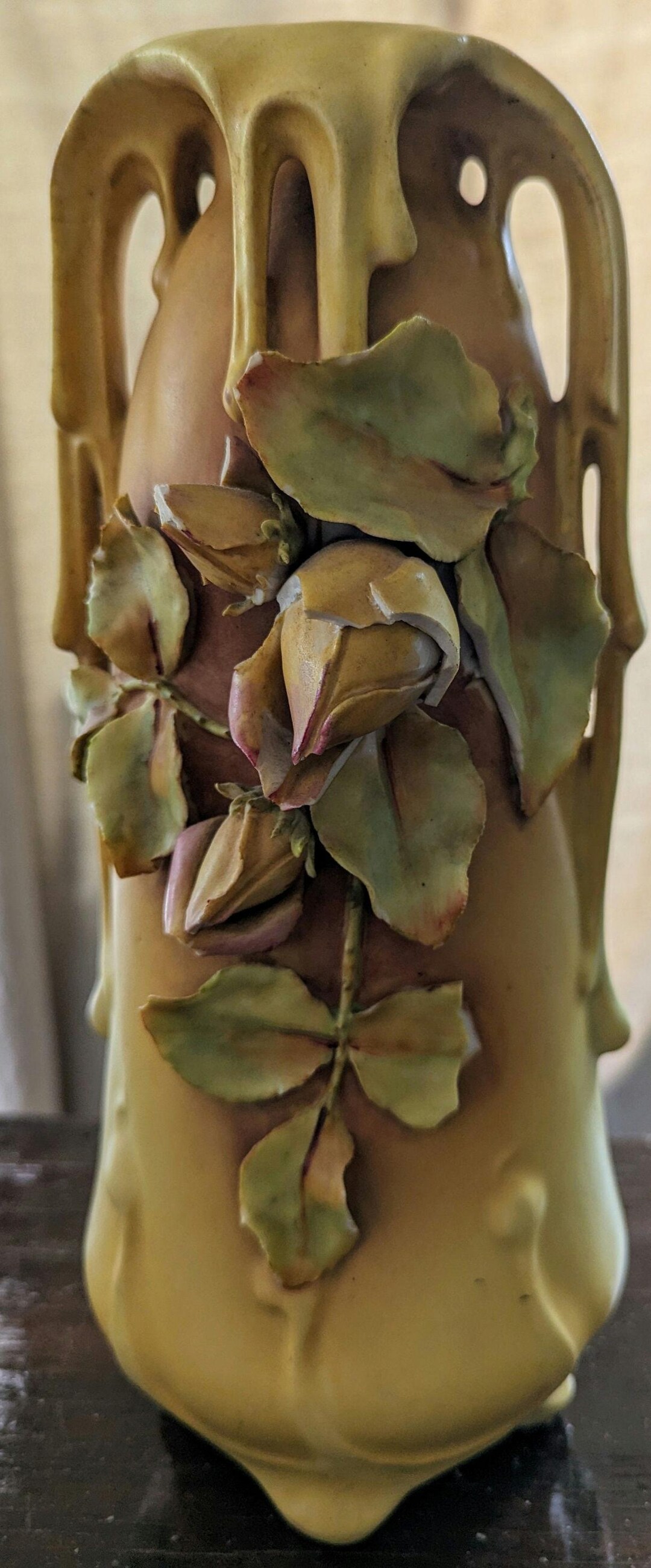 Vintage melting Vase With Intricately Applied Ceramic Flowers 3-D ...