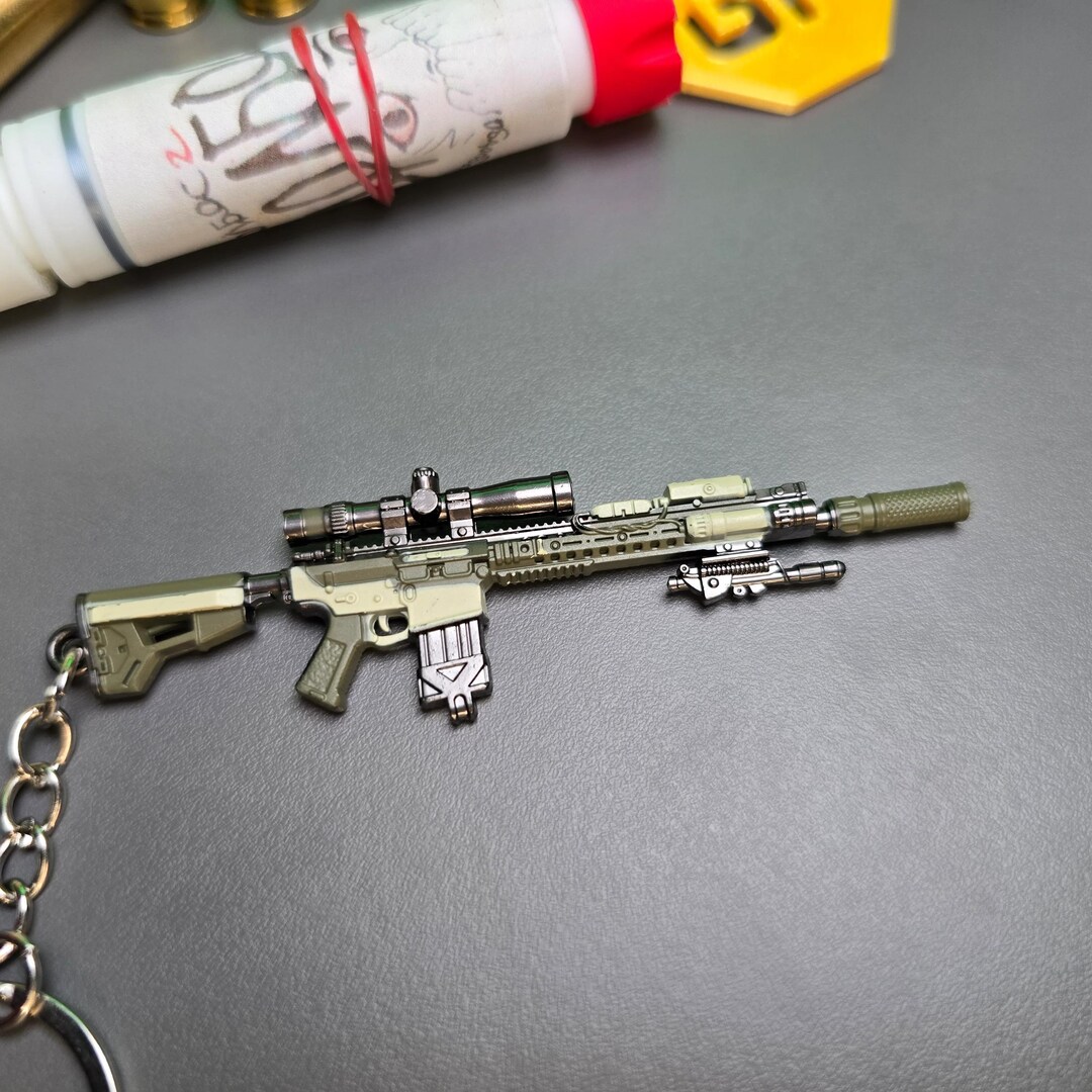 SR-25 DMR Rifle Keychain Replica - 9cm Metal Miniature for Escape From ...