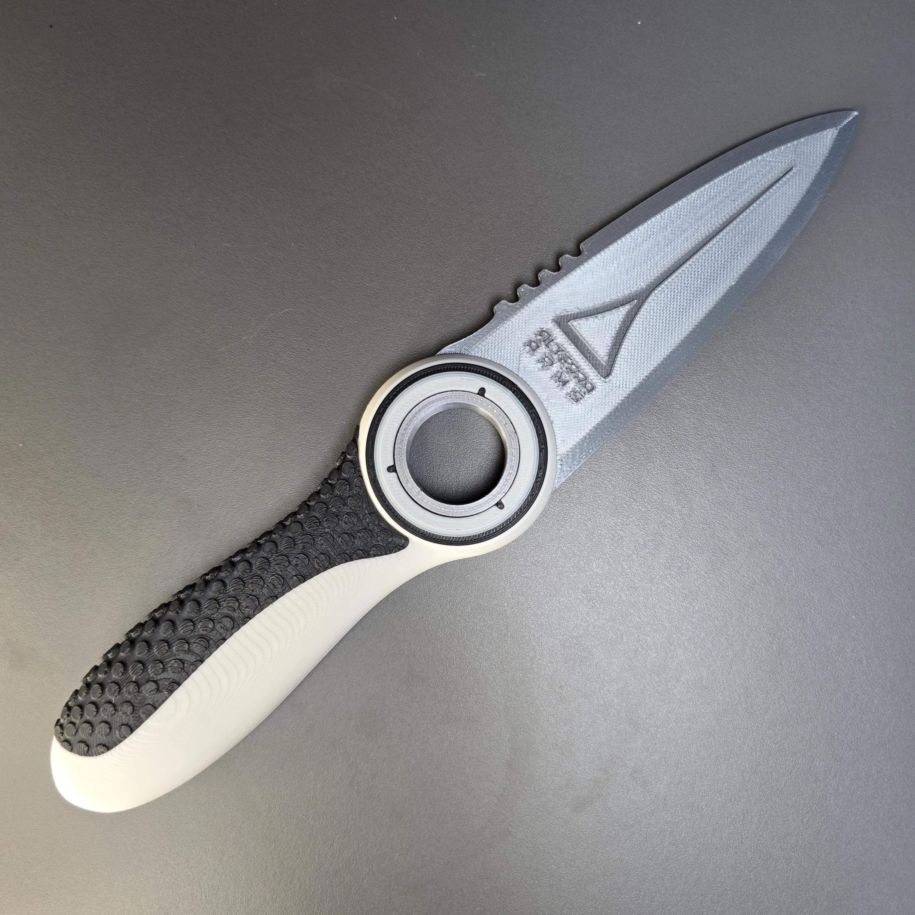 Subnautica Cosplay Prop | Game-inspired Display Item | Handmade Sci-fi ...