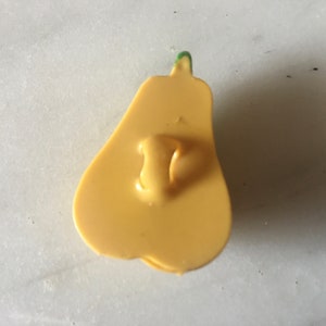 Vintage Marion Weeber Pear Celluloid Button 1940 - Etsy