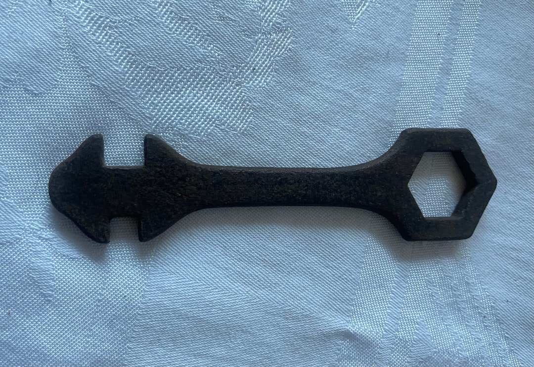 Antique T Handle Wrench, Buggy Wrench, Model T Wrench, Farm Implement ...