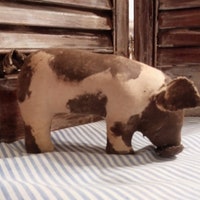 Primitive Pig - Etsy