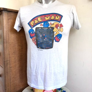Vintage Pac-man T-shirt, 1980s Distressed Pacman Graphic Tee Sz S-M - Etsy