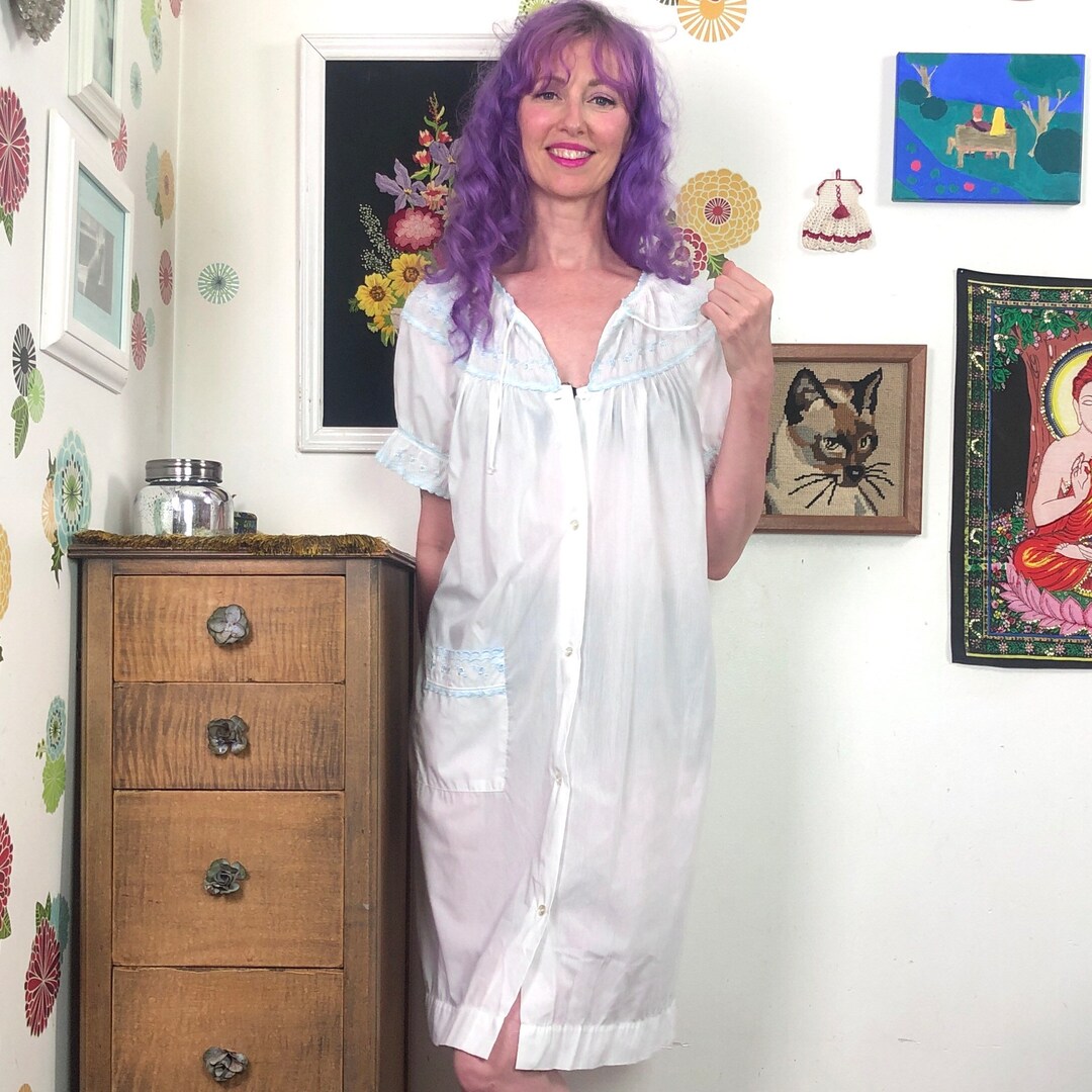 Vintage White Cottagecore Robe or Nightgown, 1960s Button Front Gown ...